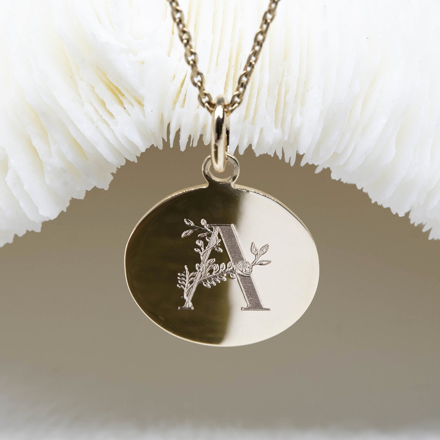 Collier initiales ★ pendentif lettre alphabet floral plaqué or ou ...